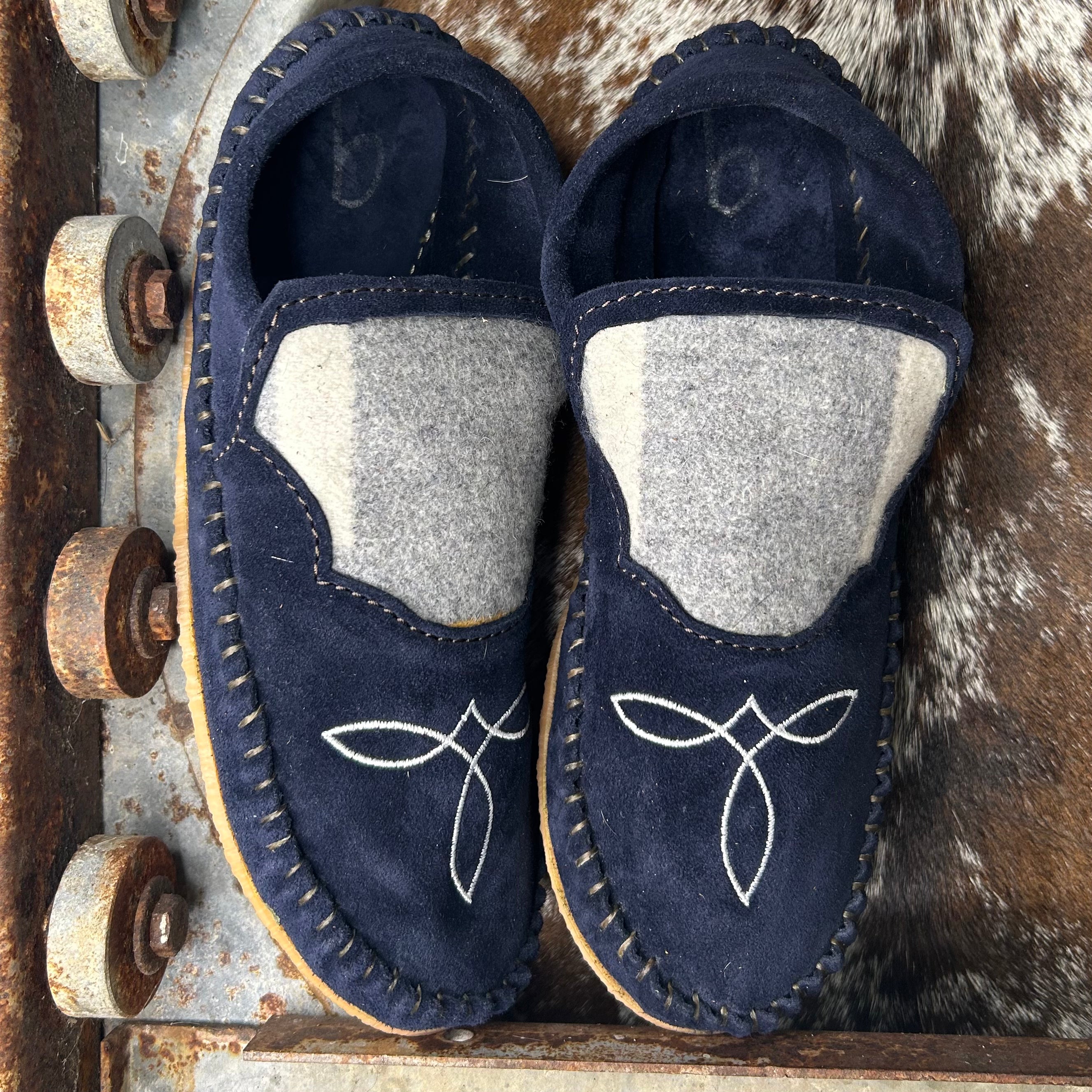 Womens 9 – Page 2 – Broncy Donkey Leather Co
