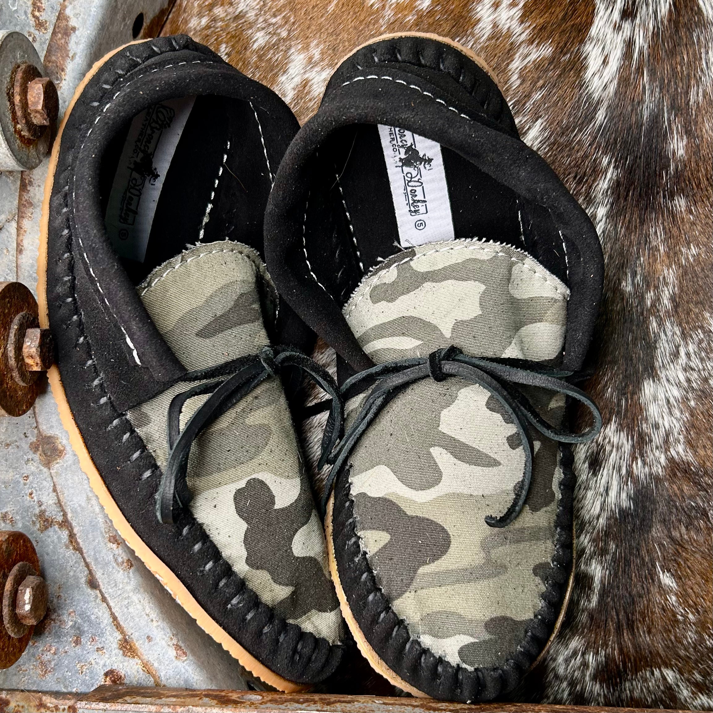 Camo Muleys (Size 10) – Broncy Donkey Leather Co