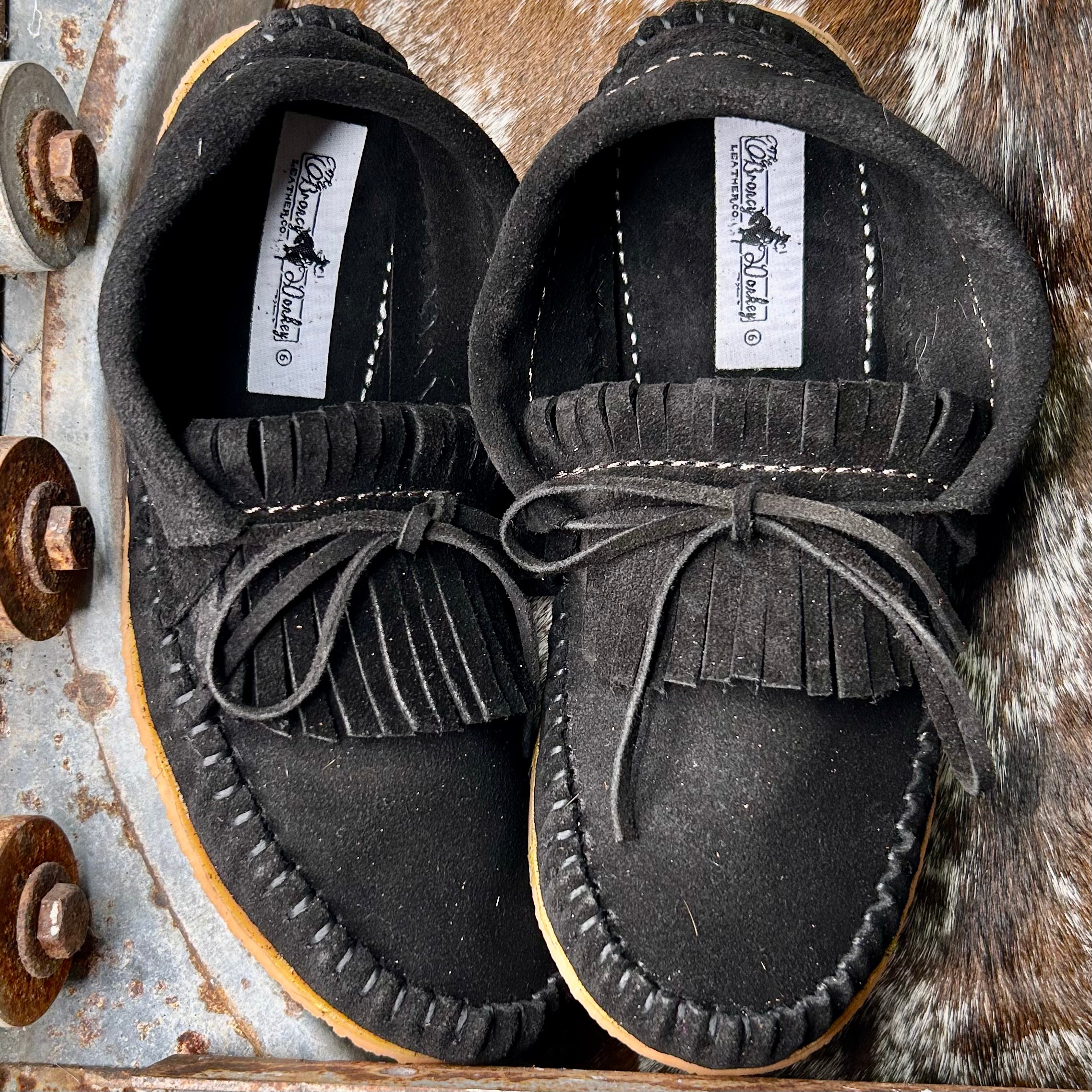 Fringe Muleys (Size 6) – Broncy Donkey Leather Co