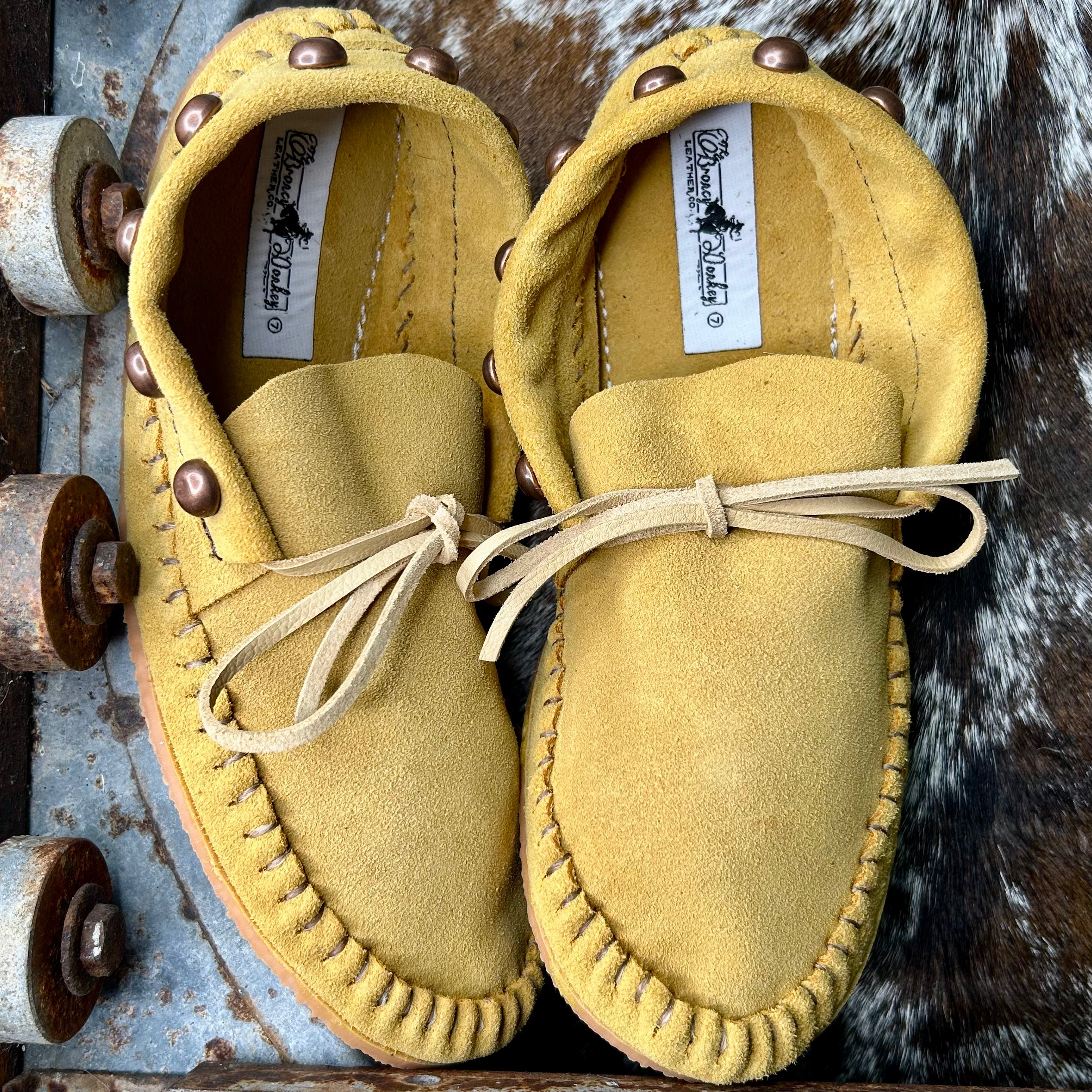 Stud Muleys (Size 8) – Broncy Donkey Leather Co